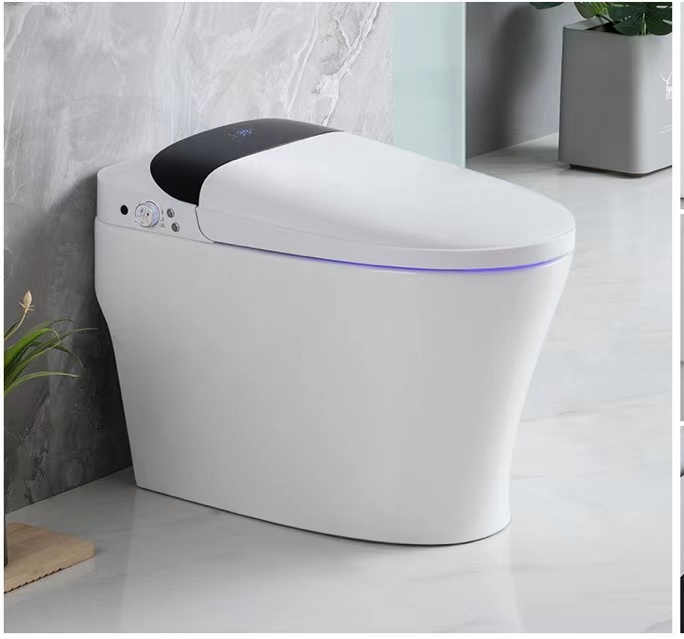 Seat flip integrated automatic intelligent smart toilet